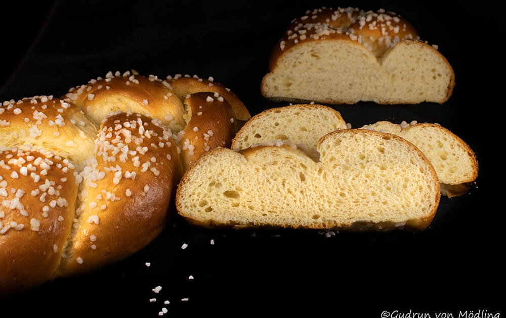 Topfenstriezel mit Germ (Hefe) – Gudrun von Mödling